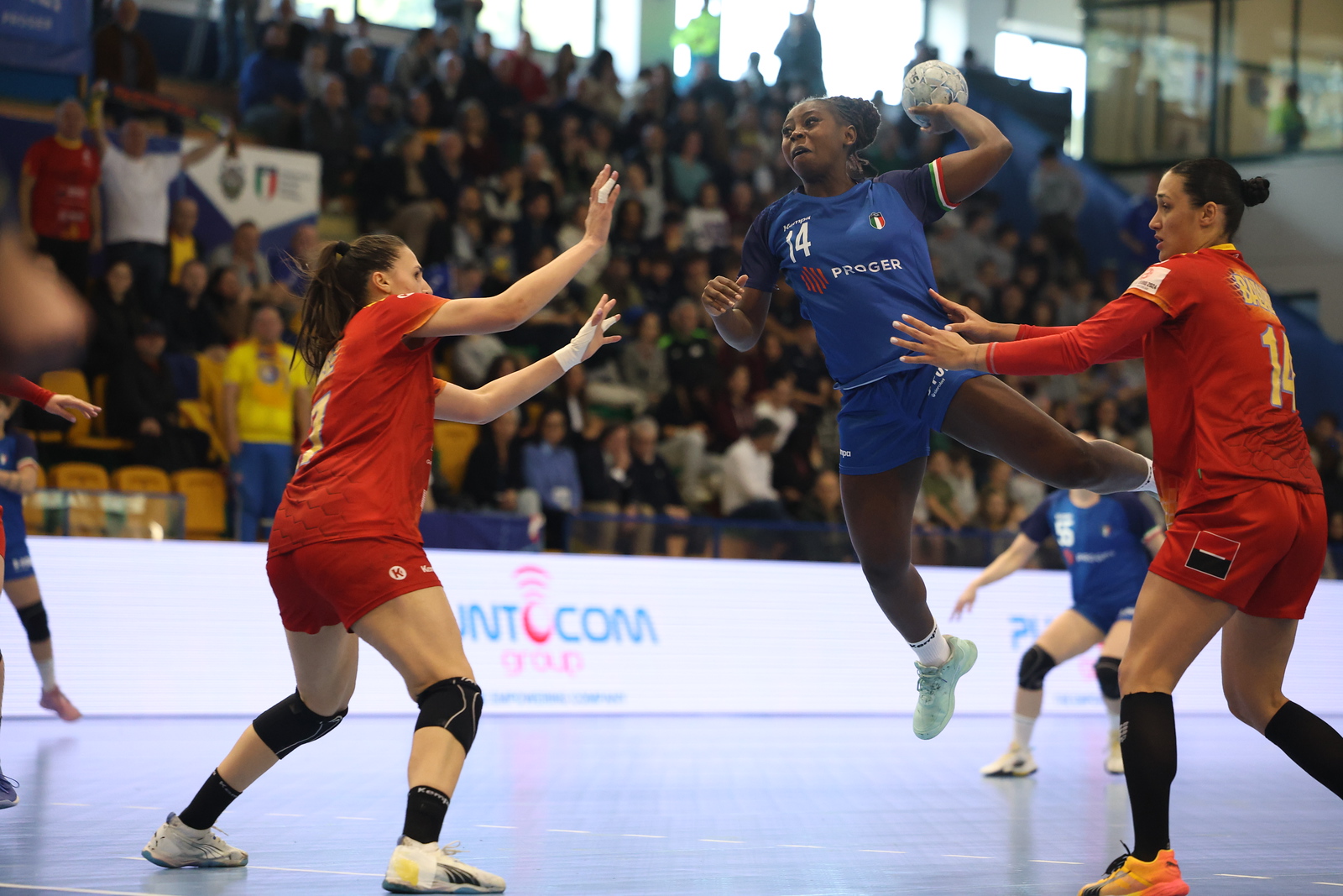 Iceland book ticket; three ties wide open in 2025 Worlds qualification