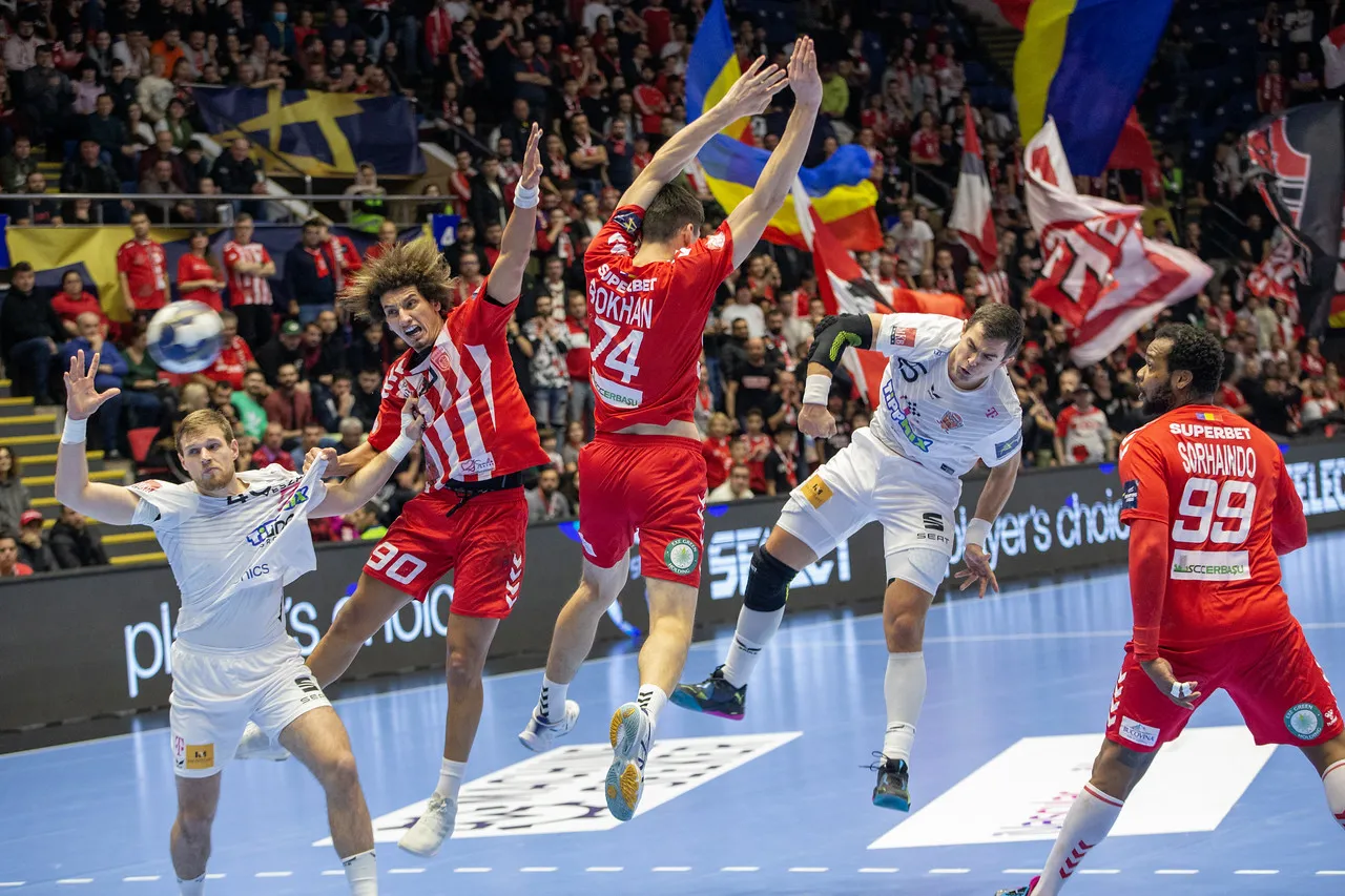 Dinamo scrape second draw in a row against Veszprém