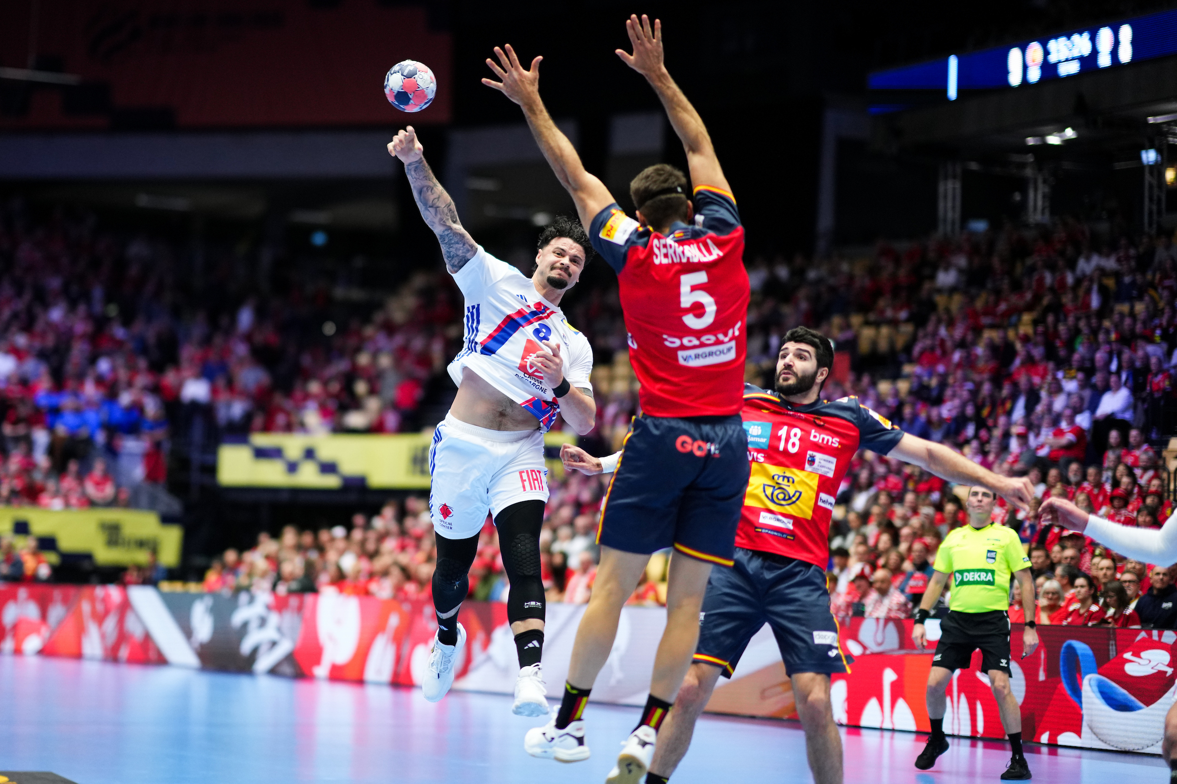 Handball: Spanish win piles pressure on France at Men's EHF EURO 2026