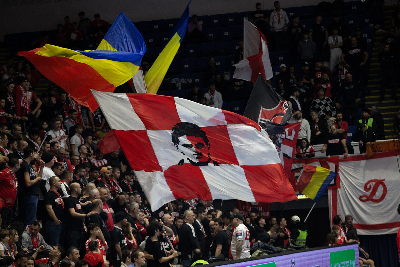 Dinamo scrape second draw in a row against Veszprém