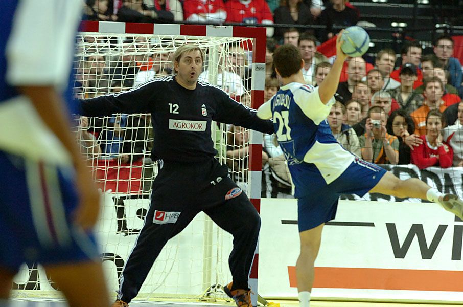The handball “el clasico” — Croatia and France in semi-final battle