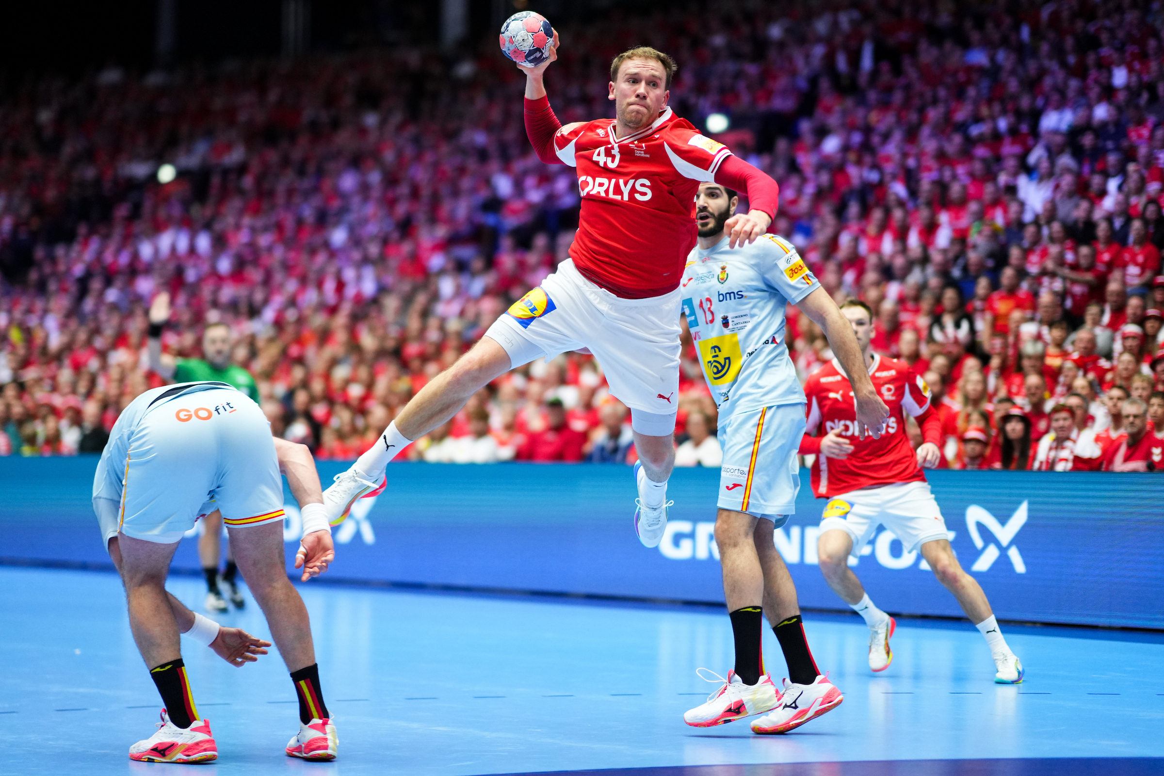 Men's EHF EURO 2026: Emil Nielsen leads the winning Danish red wave